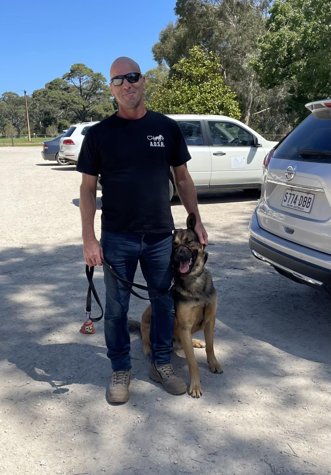 Dog Behaviour Specialists - Dog Training Melbourne - SitDropStay